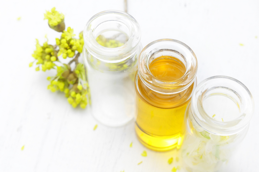 12 AMAZING BENEFITS OF OSTRICH OIL – American Ostrich Farms